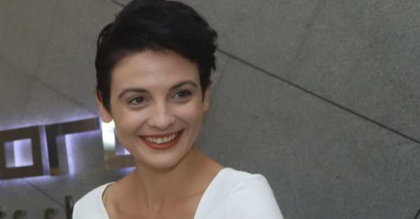 Диана Димитрова напуска България и театъра - Az-jenata