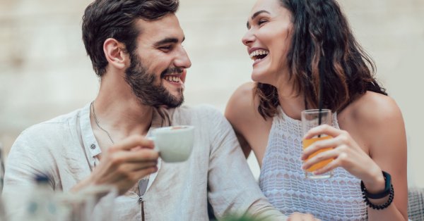 20 знака, че един мъж е силно привлечен от вас - Az-jenata