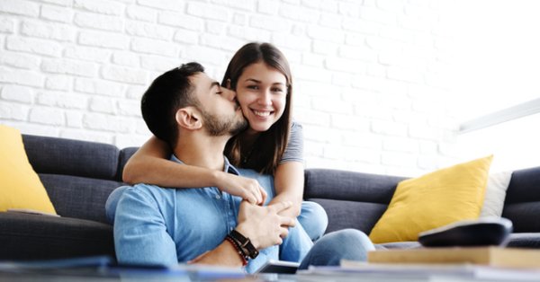 10 знака, че във връзката ви има достатъчно физическа близост - Az-jenata