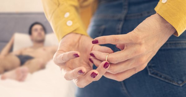 20 причини жените да изневеряват - Az-jenata