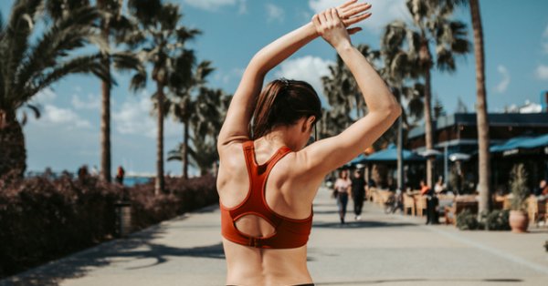 Защо тренирането без сутиен е вредно? - Az-jenata