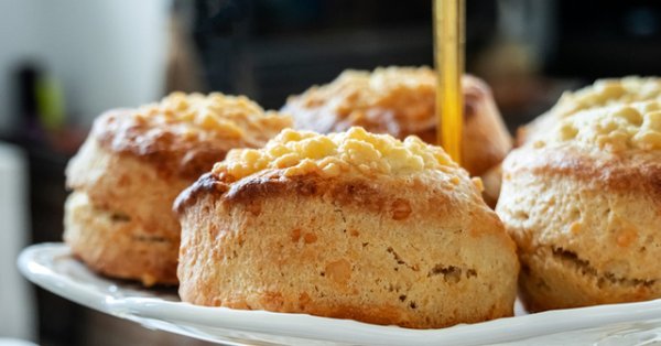 Скони с чедър - Az-jenata