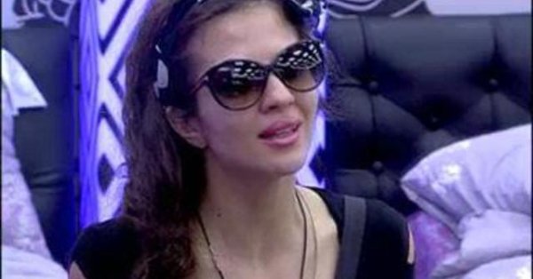 Райна плаче за Константин - Az-jenata